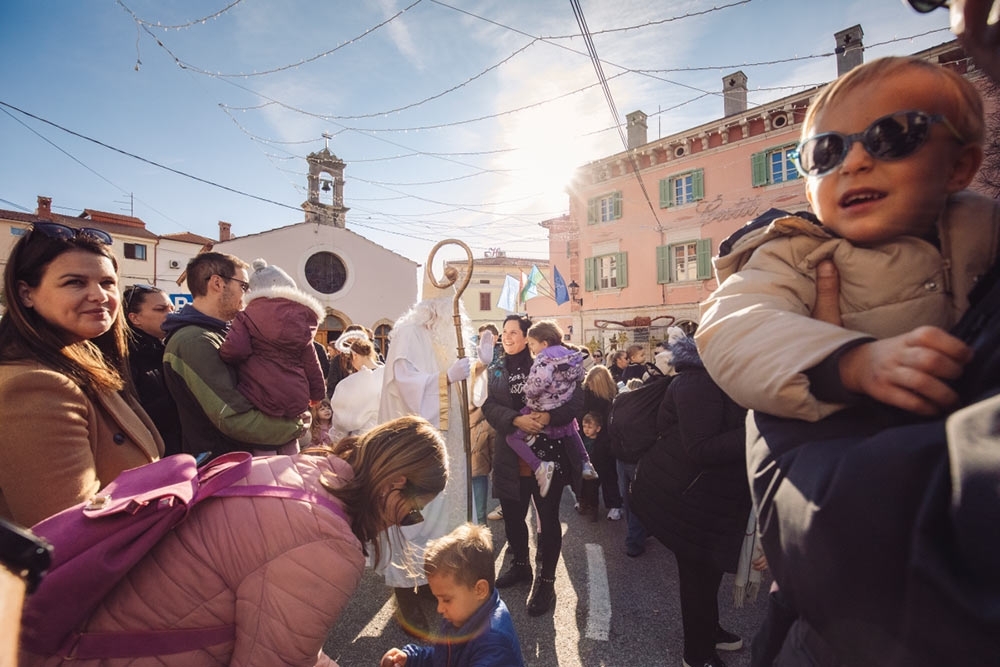 ADVENTura u Medulinu započela u čarobnom tonu. Nadolazeći vikend donosi još bogatiji program