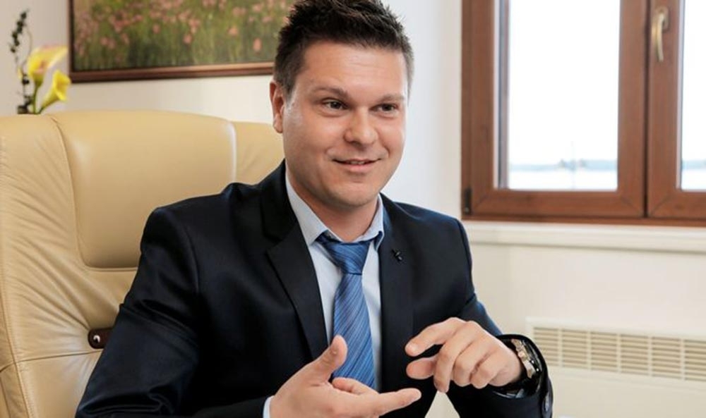 Smijenjen ravnatelj Brijuna Marno Milotić, Uskokov optuženik